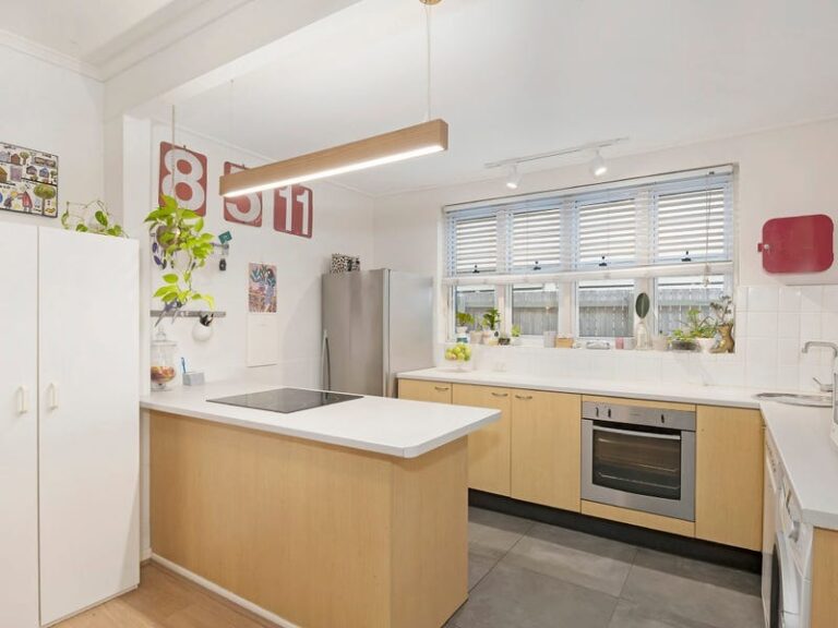 Inner City Brisbane Flood Repair - Ezy Projects